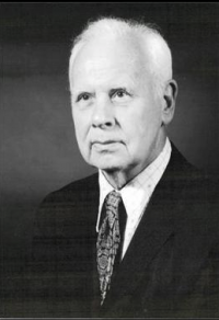 George Stibitz Builds the First Electromechanical Computers in America ...